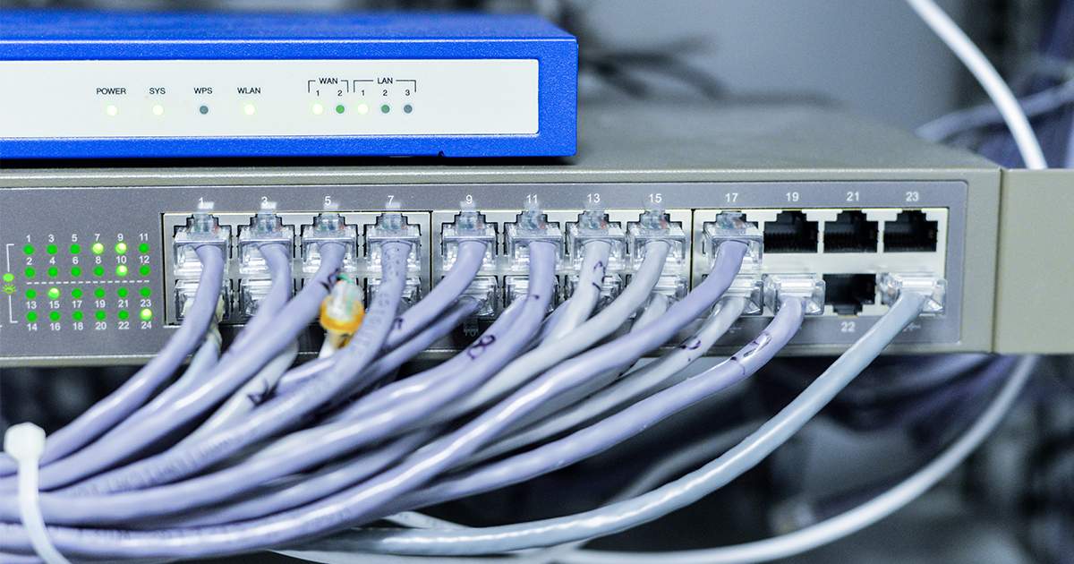 Two 400 connections can be combined in the future for a transmission of ...