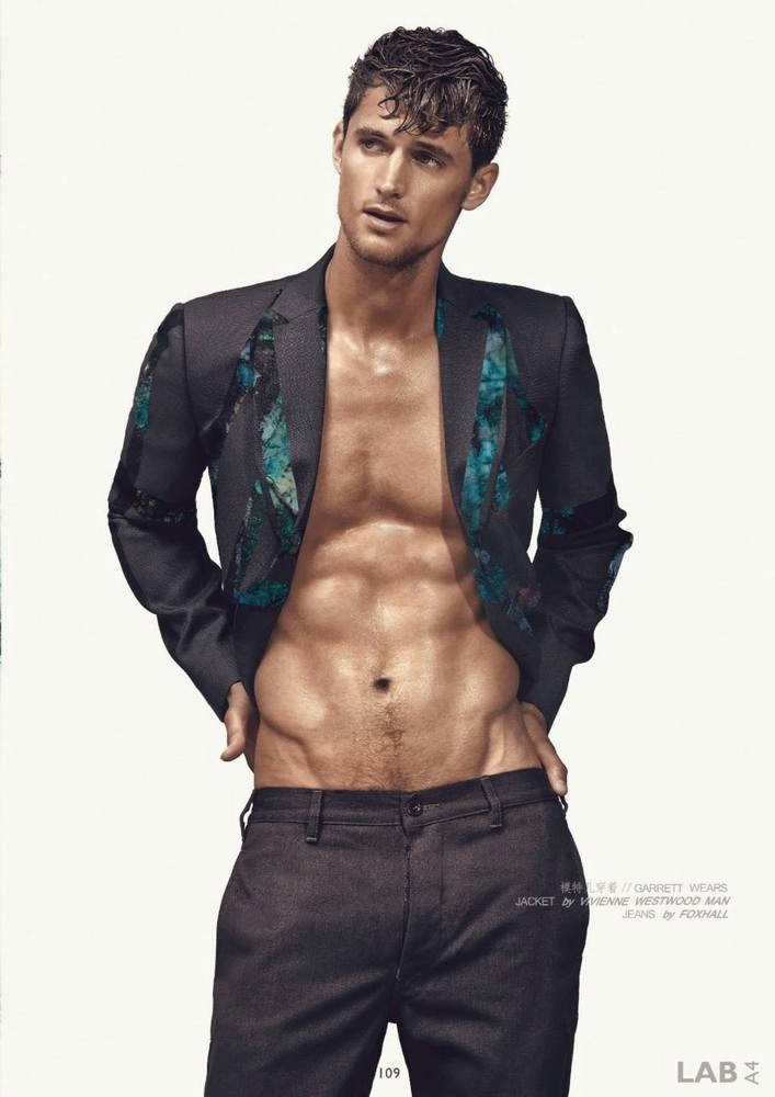 'A Work of Art': Garrett Neff para LAB A4 Magazine Fall/Winter 2014