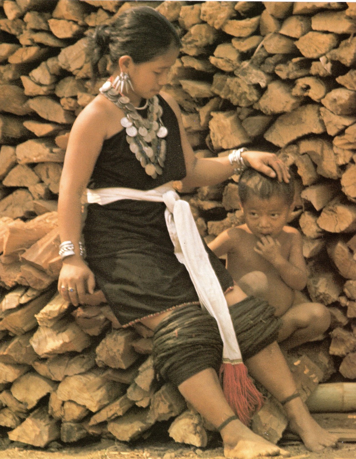 FolkCostume&Embroidery: Overview of the Peoples and Costumes of Myanmar ...