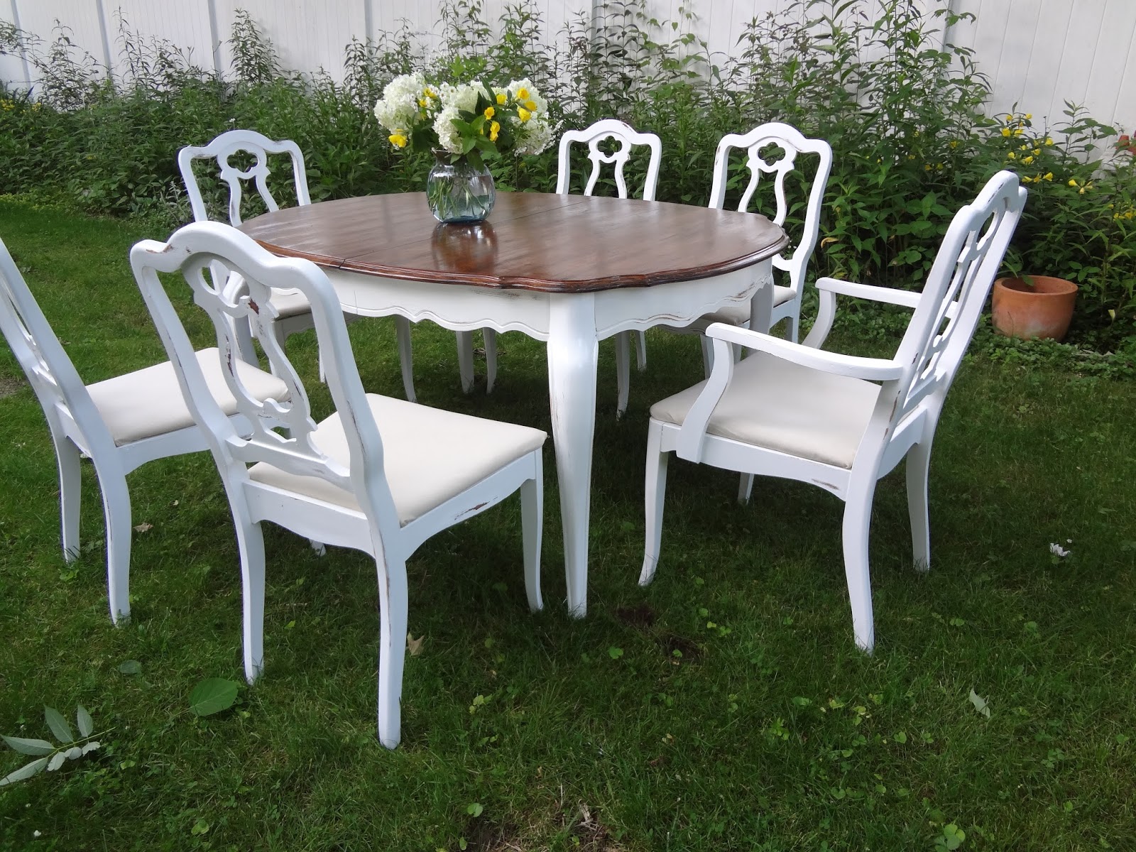 Heir and Space: A Vintage Cherry Dining Set