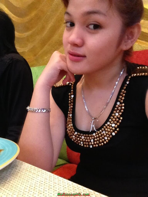 Dian Ayam Kampus Jogja Cantik Mulus Jual Diri Dapat 30 Juta Bulan Kumpulan Foto Belahan