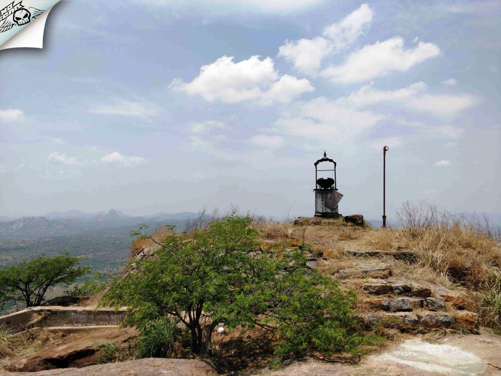 Rayakottai Fort - A peak summer trek 29/04/2018