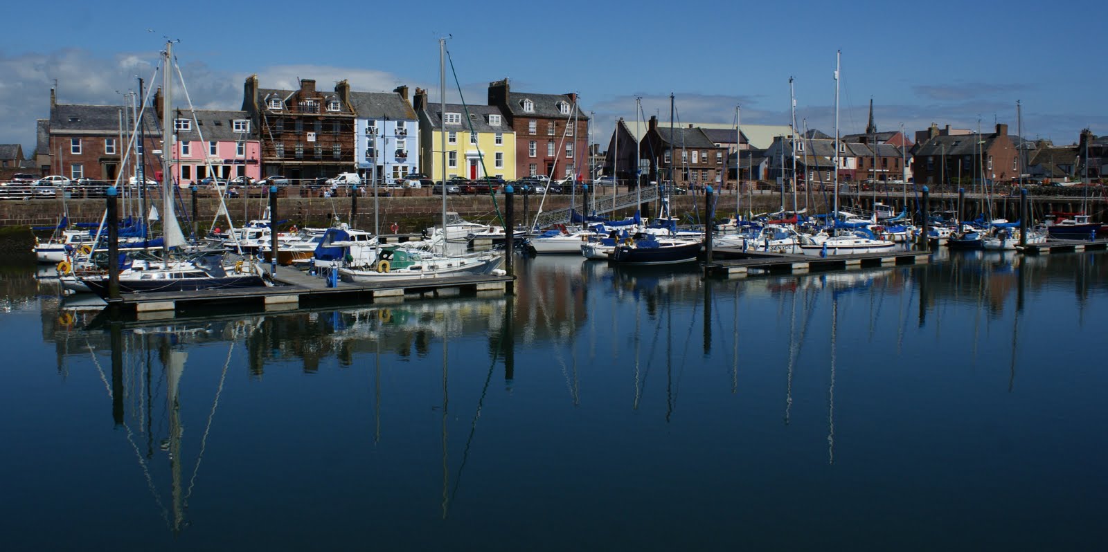 Tour Scotland Photographs And Videos: Tour Scotland Photographs Harbour ...