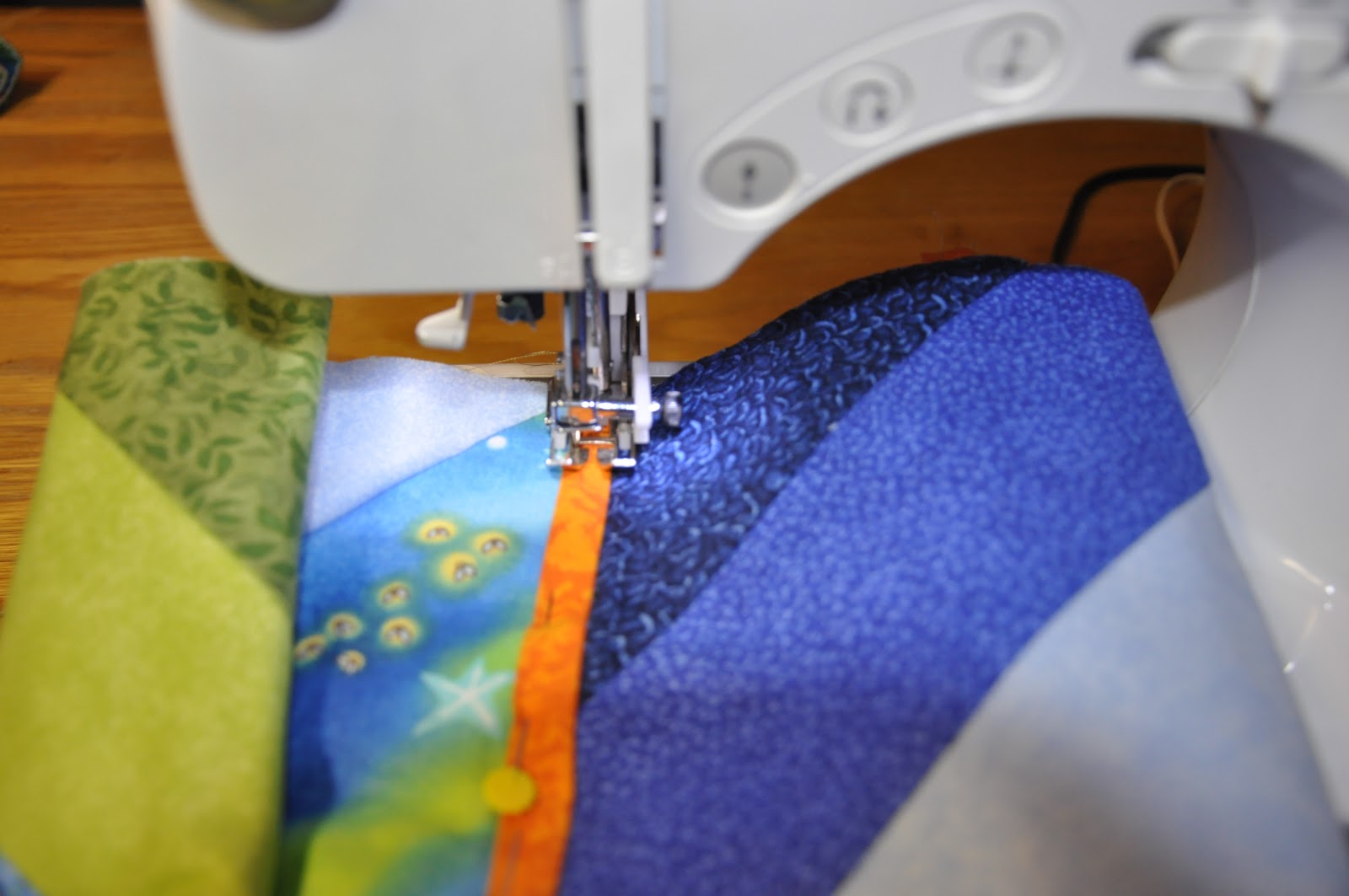 Pondering Cat: Reversible Echoing Baby Quilt using the Quilt-as-You-Go ...