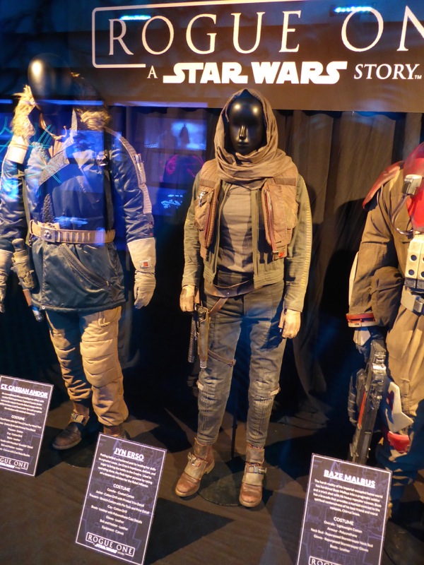 Hollywood Movie Costumes and Props: Star Wars: Rogue One movie costumes ...