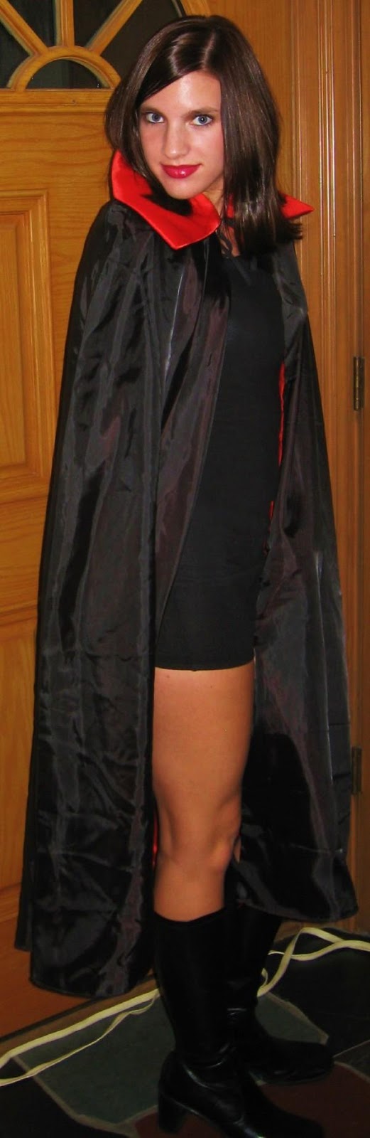 Vampire Beauties: The Sexy Halloween Costume gallery 2012 edition