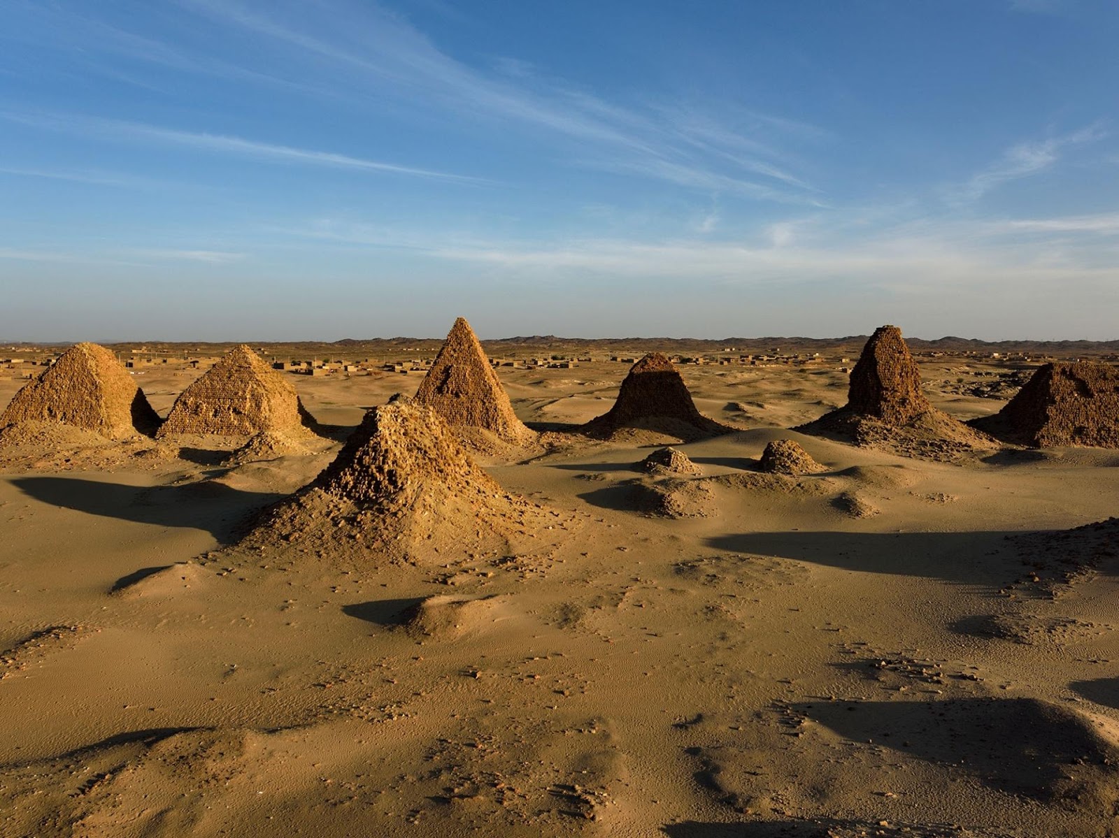 Pergelator: Pyramids in the Sudan, Part 2