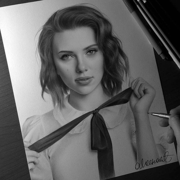 10+ beautiful female photo realistic drawing ideas