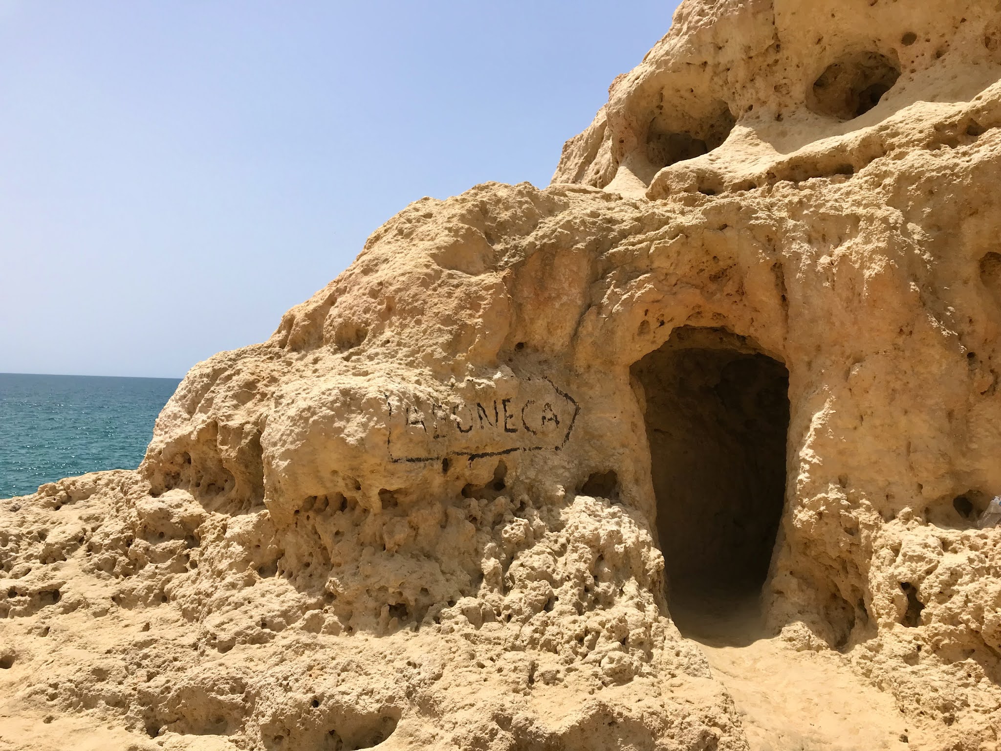 ALGARVE: À DESCOBERTA DA GRUTA DA BONECA NO ALGAR SECO