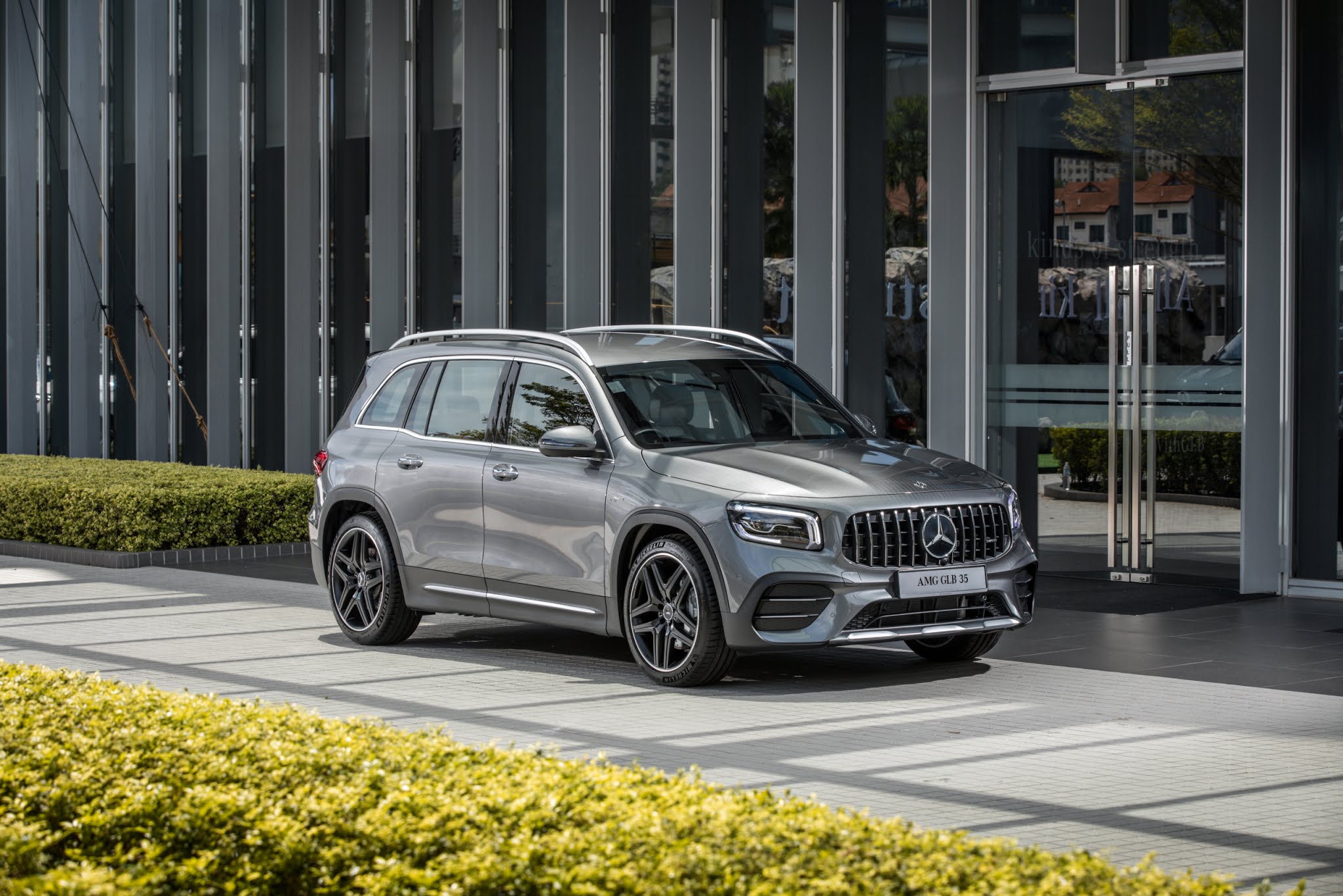 Motoring-Malaysia: The 2020 Mercedes-AMG GLB 35 4MATIC is now available ...