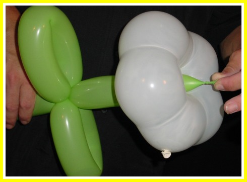 Oh Wow! Balloons: Geo Flower