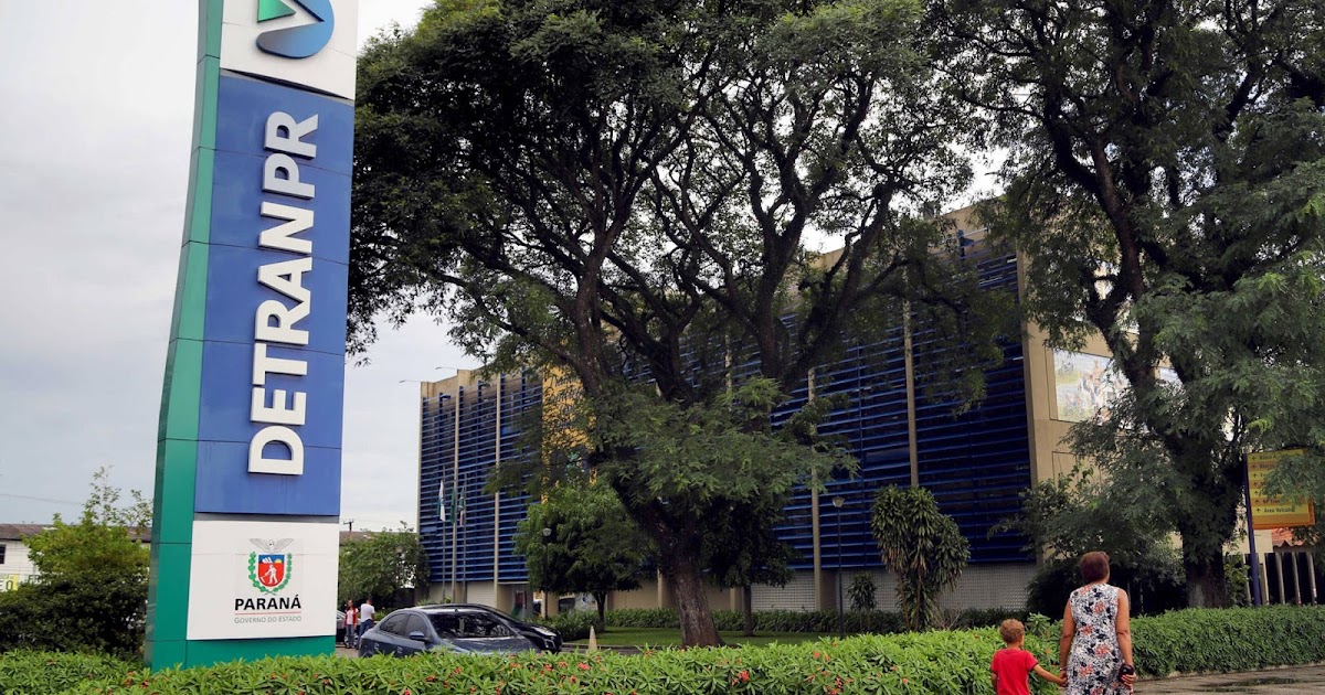 Detran retoma parte dos serviços presenciais