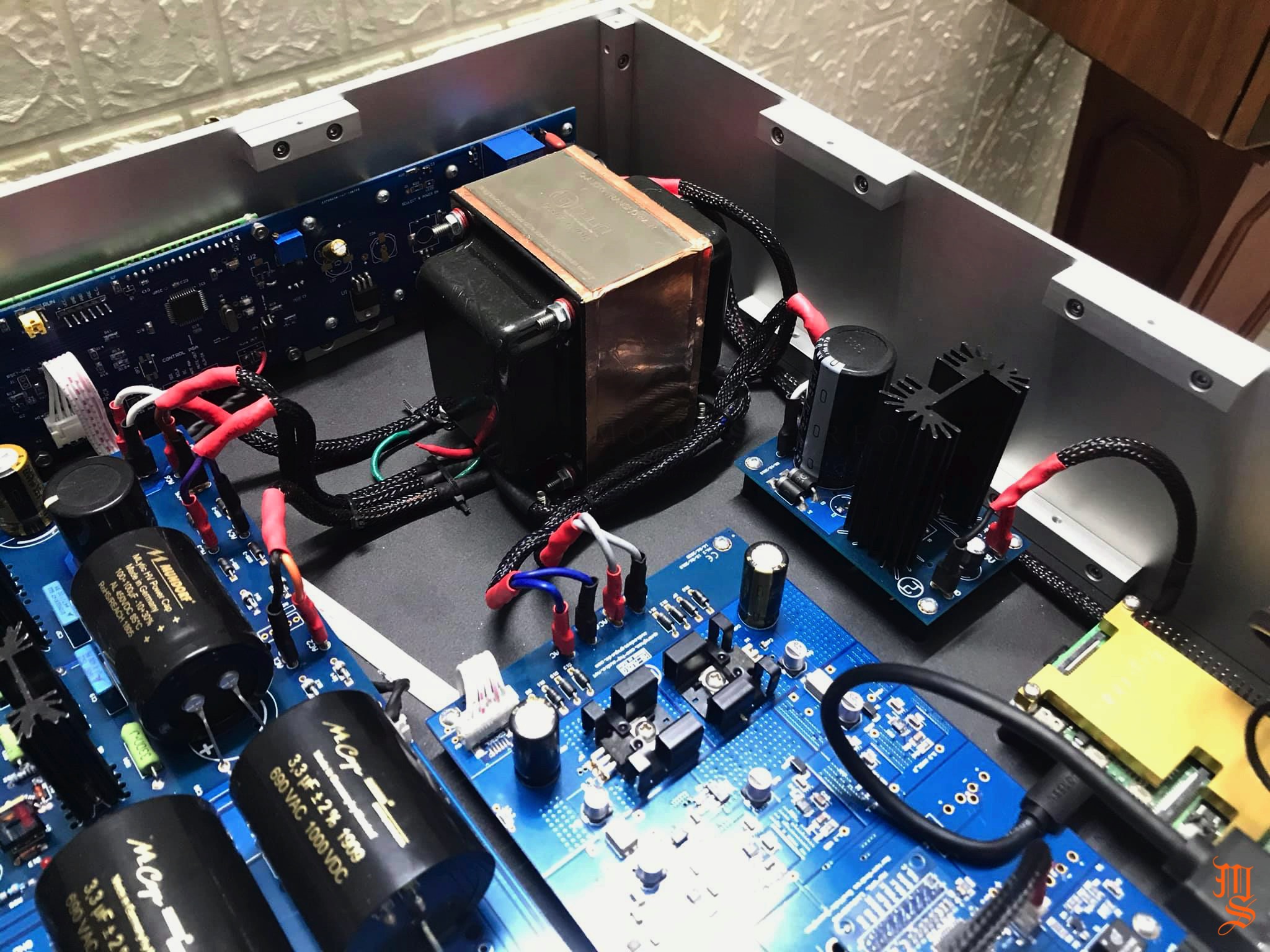 NEW HQ AUDIO HQ FLAGSHIP DAC-MUSIC SERVER – Ultimate High-Fidelity