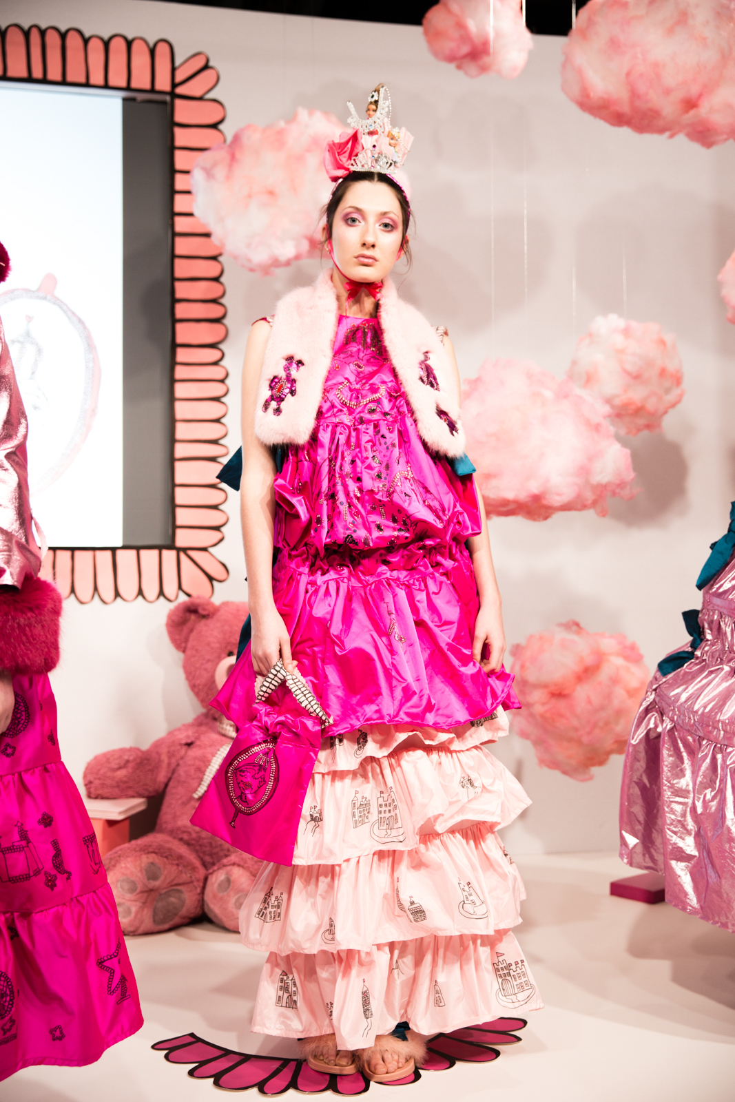 frumpy to funky: Amy Thomson AW18 at London Fashion Week