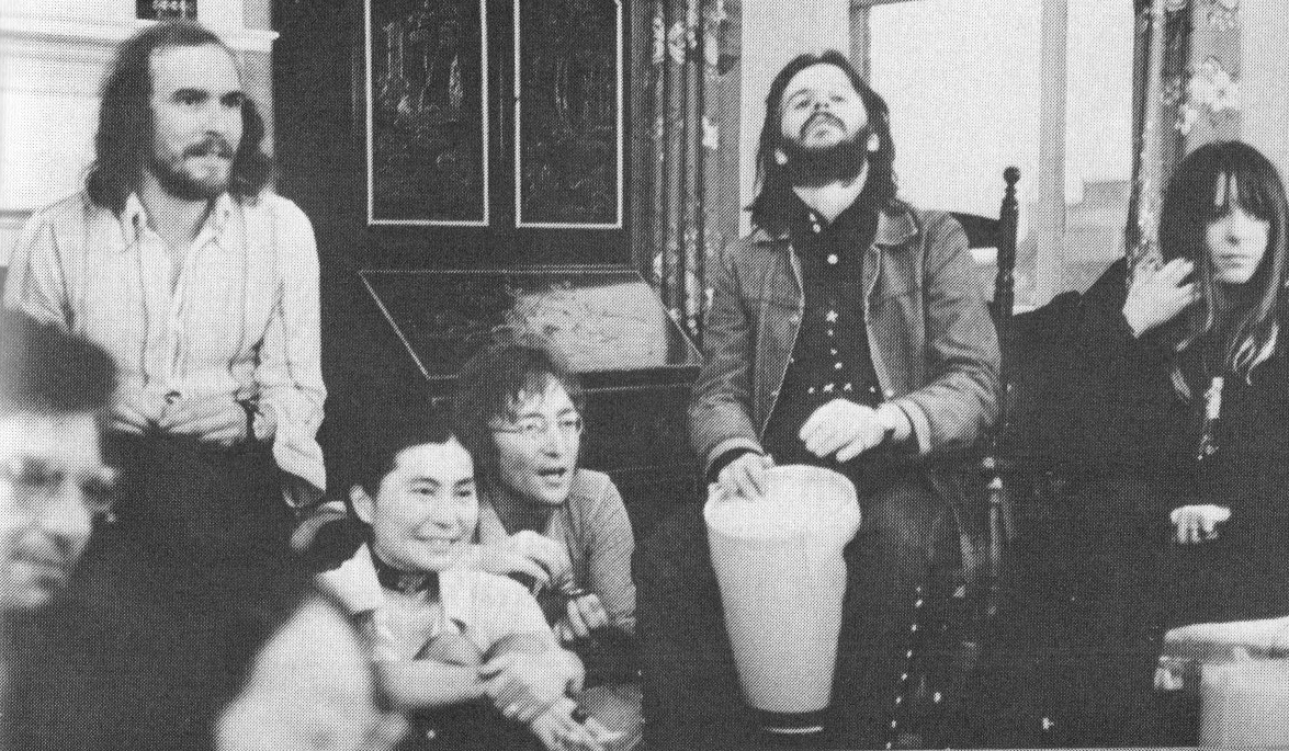 Meet the Beatles for Real: John's birthday party 1971