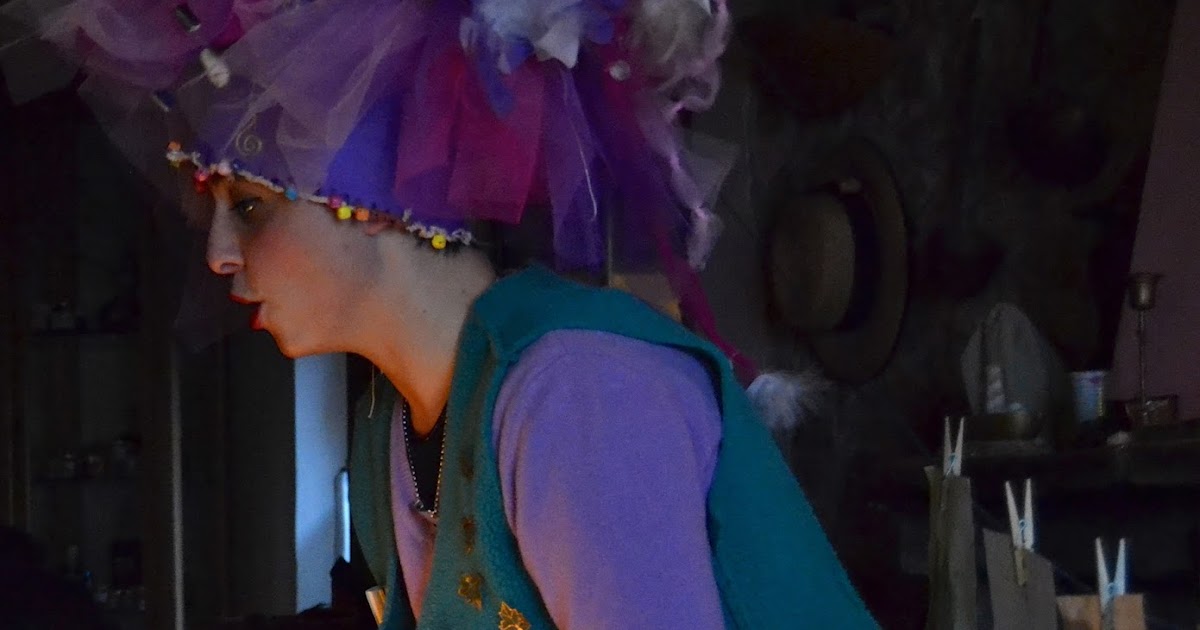 Babbo Natale Montebabbio : La Fata Raccontastorie