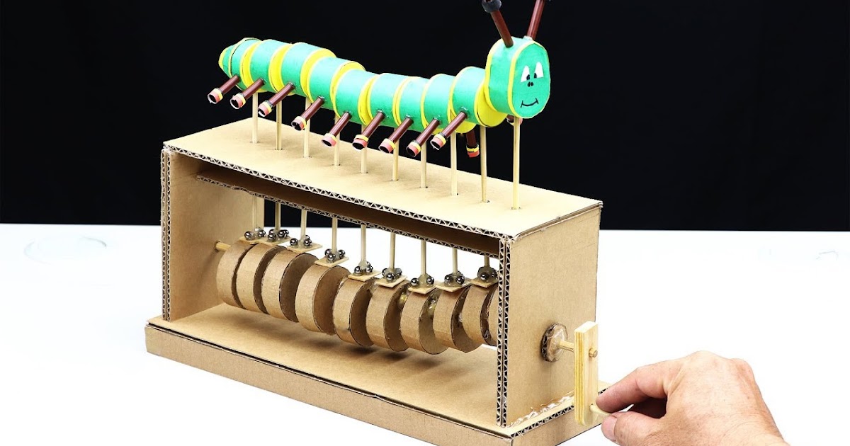realiza un autómata marble en carton