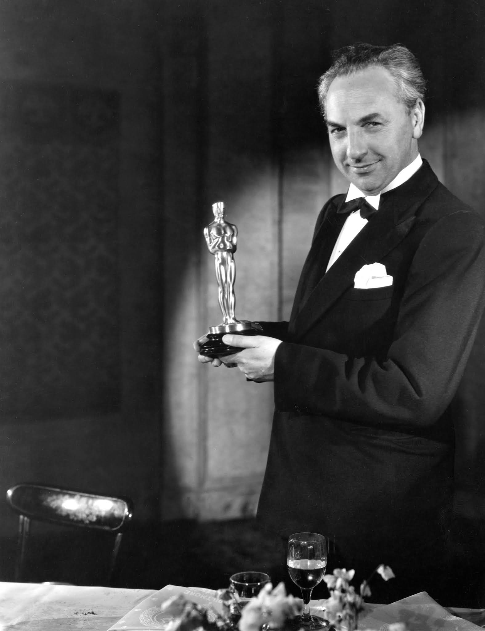 Stars and Letters: The Short-Lived History Of Oscar Write-Ins