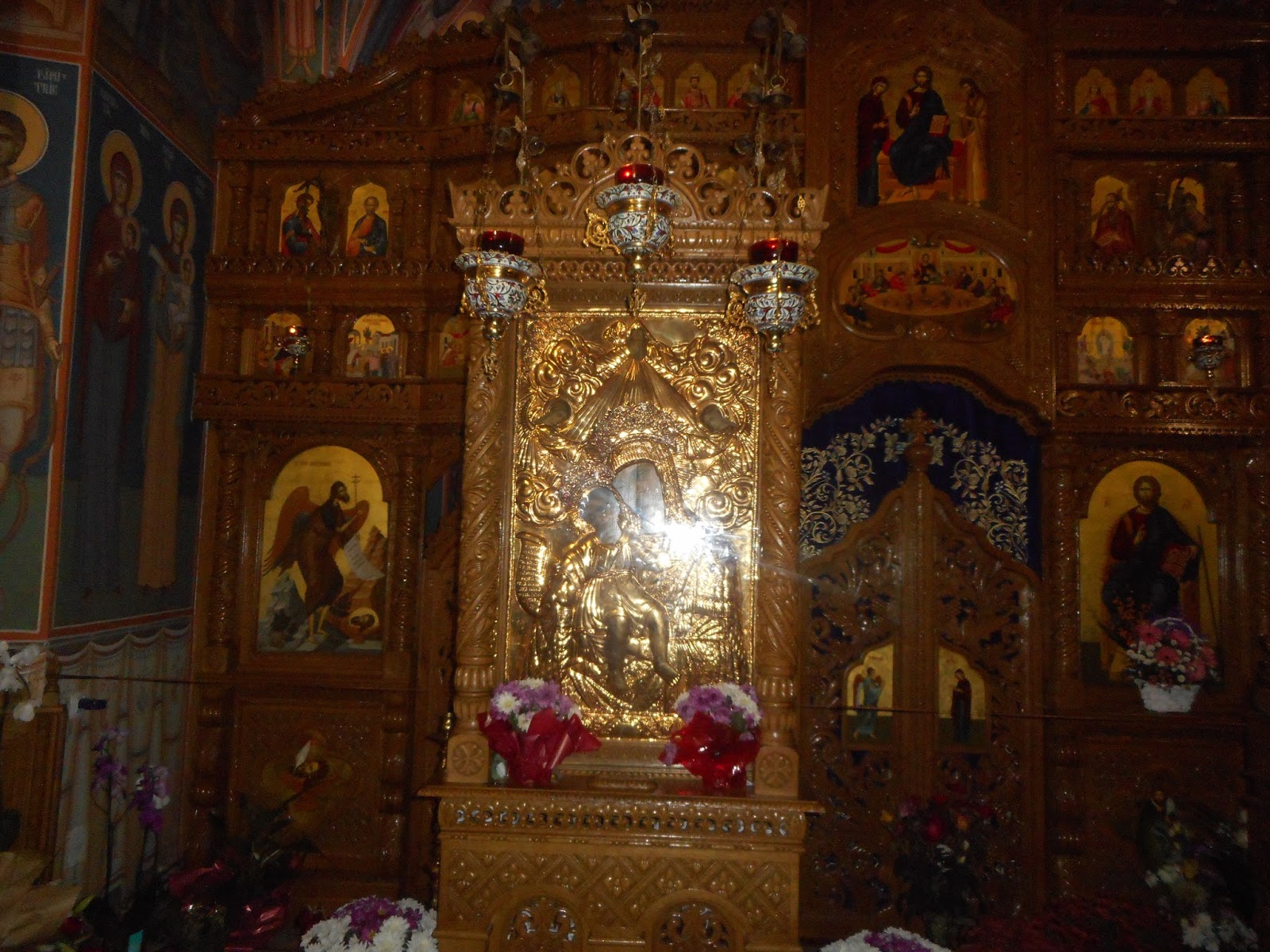 Blog Crestin Ortodox: Iasul cu dragoste!