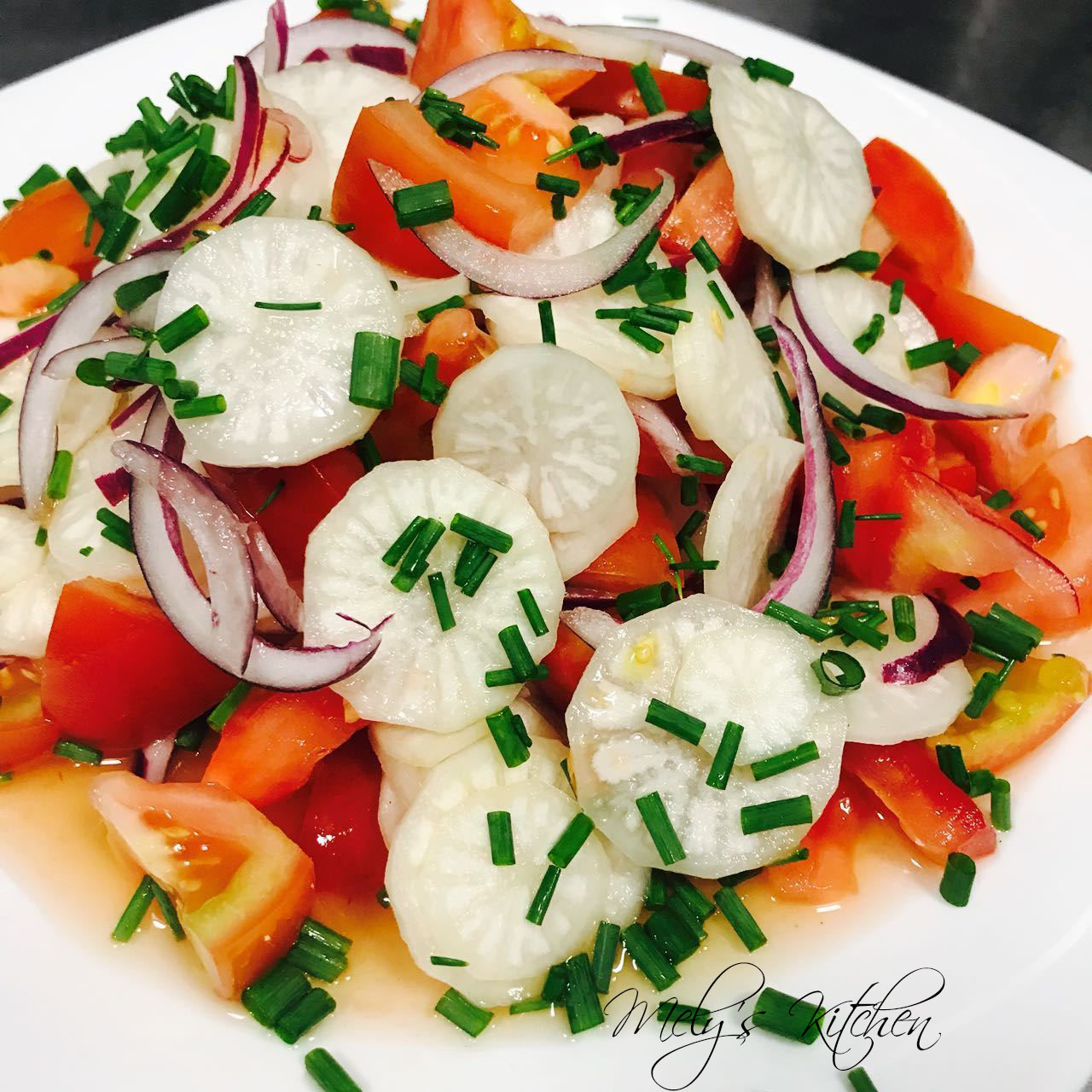 Mely's kitchen: Paano Gawin Ang Ensaladang Labanos Mely's kitchen: Paano Gawin Ang Ensaladang Labanos