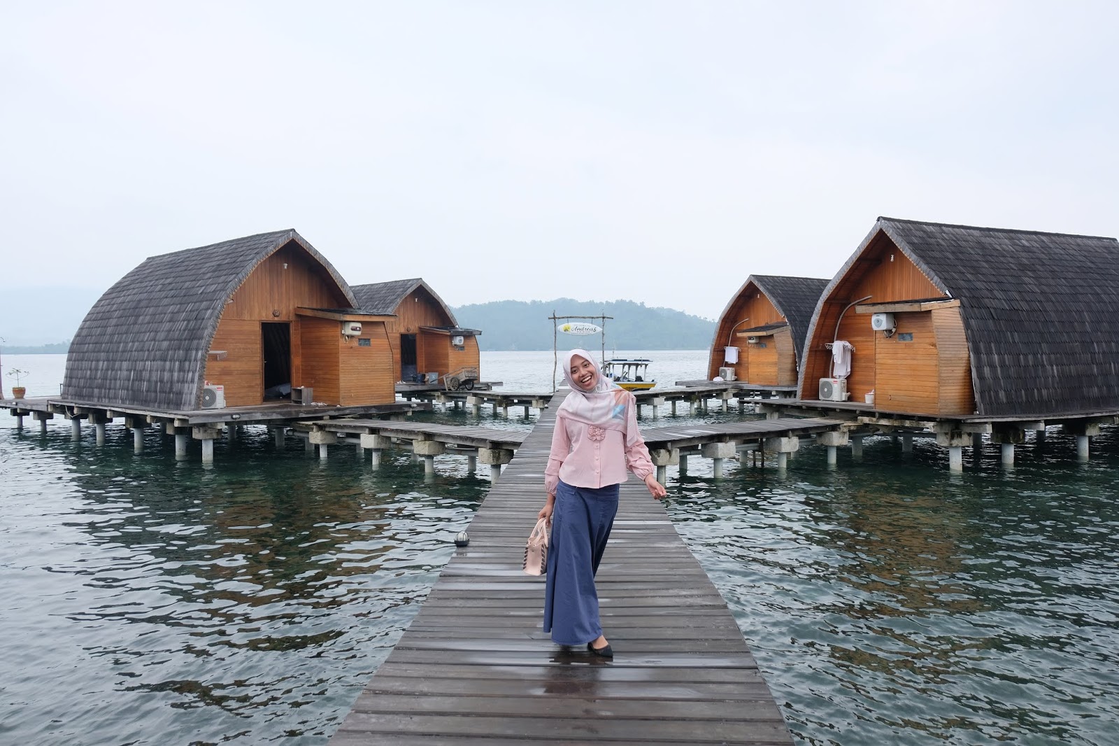 Maldives di Indonesia // Andreas Resort Lampung - A Little Girl's World