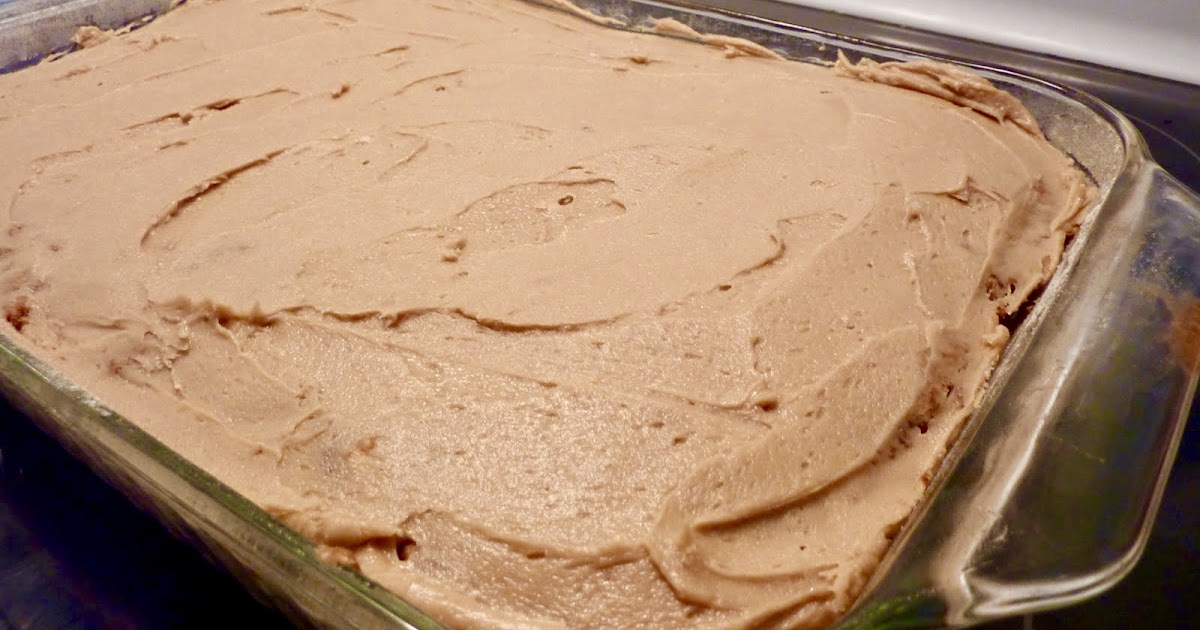 FEAST EVERYDAY : Fresh Apple Cake with Caramel Frosting (Bakery Lane)