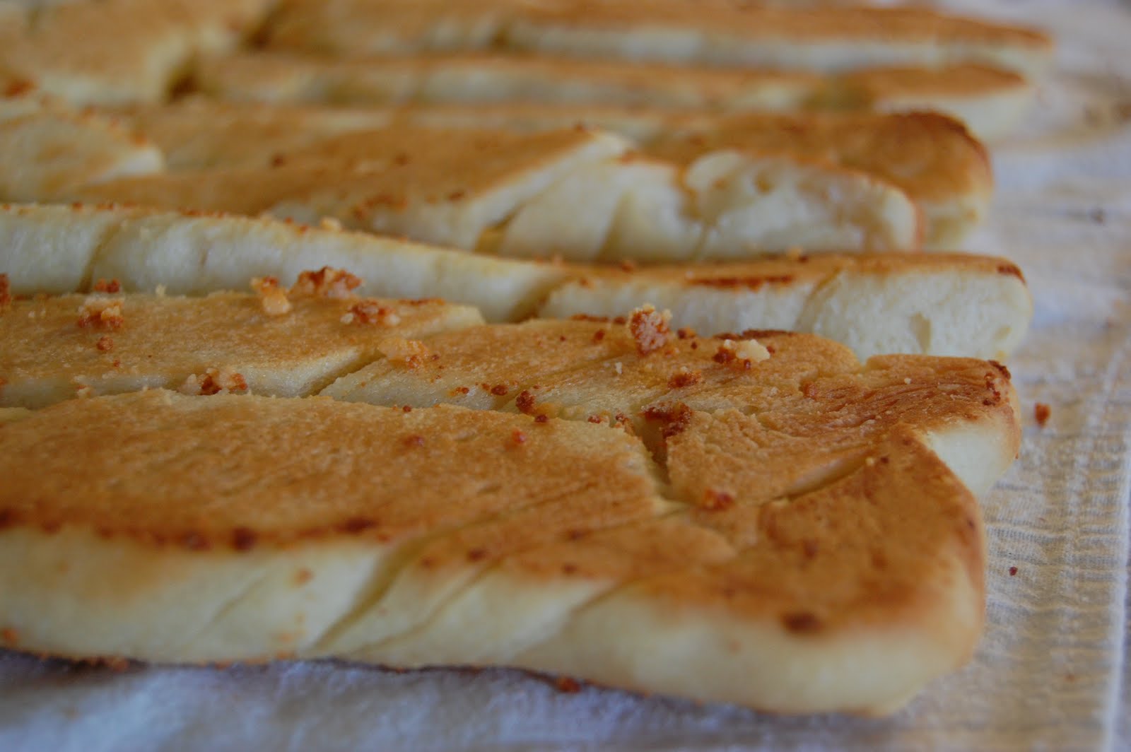 Food, Fun & Life: Breadsticks