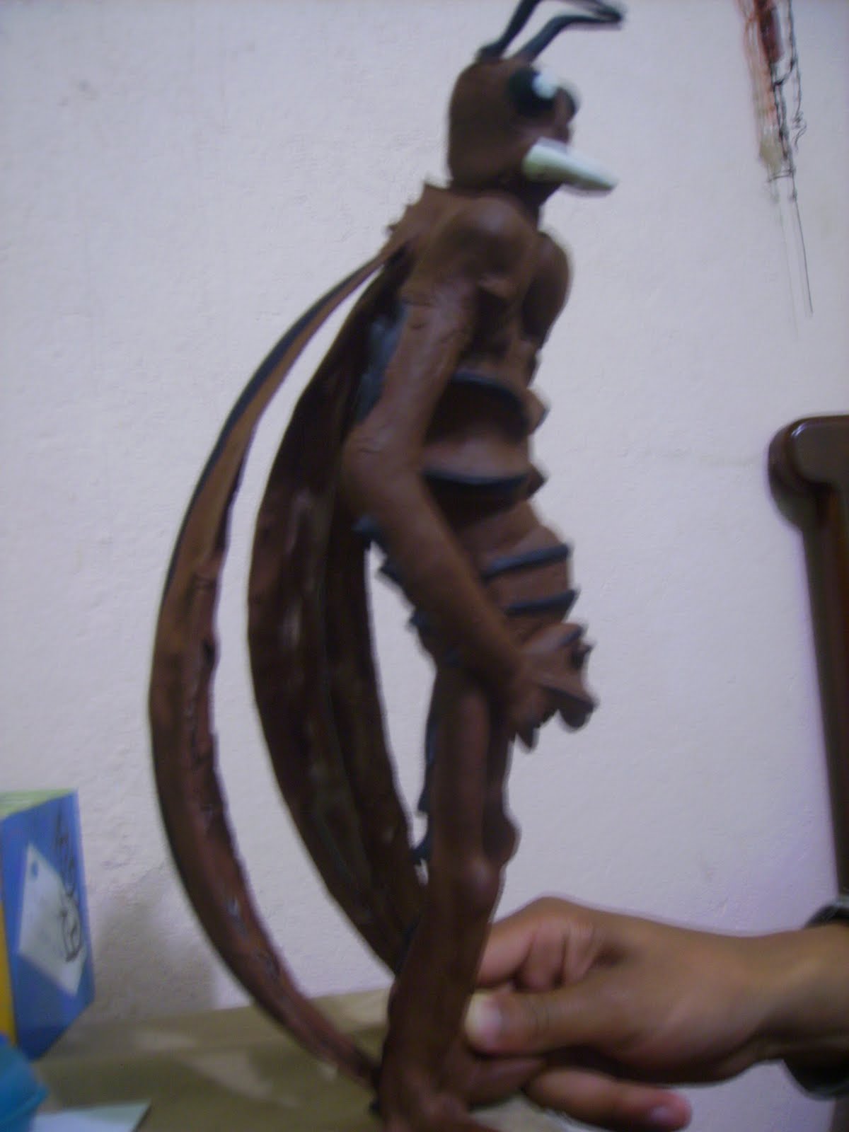 Técnicas de Representación: HUMANOIDE -- CUCARRÓN Y HUMANO