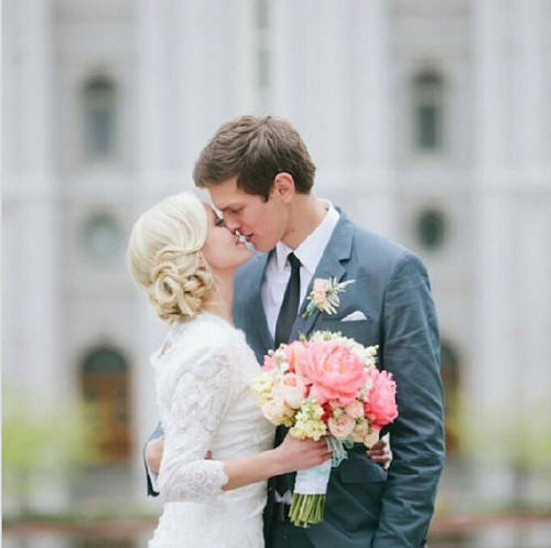 Cute Couple Loving Husband and Wife Profile Pics WhatsApp Dp | New Mounts