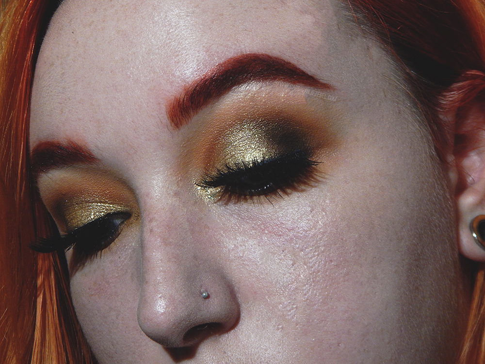 Zodiac Signs As Makeup Looks || Leo - Cardigan Jezebel