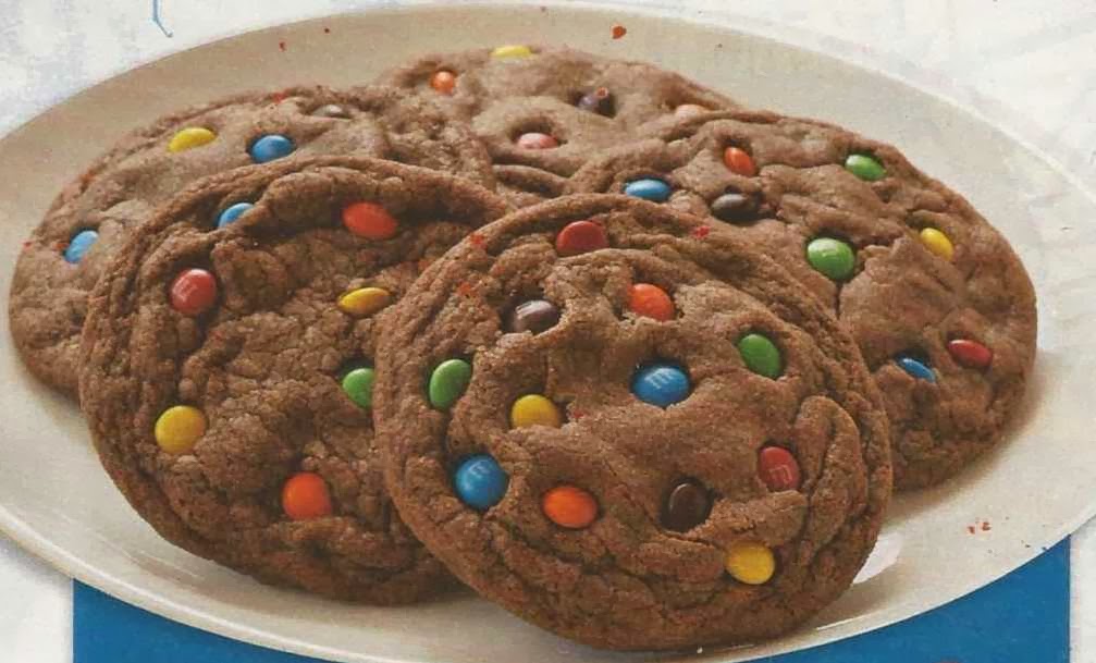 Aunt B Simply Living: M&M"S Ultimate Chocolate Cookies