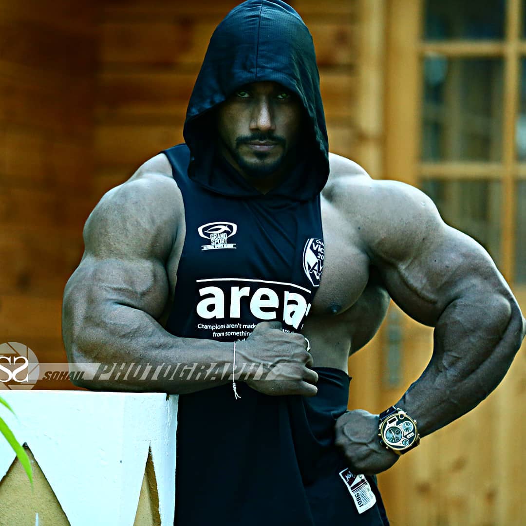 Muscle Lover: Indian bodybuilding star Sangram Chougule