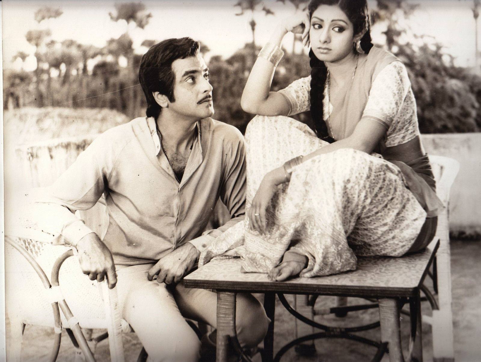 Sridevi: Jeetendra and Sridevi in Tohfa (1984)