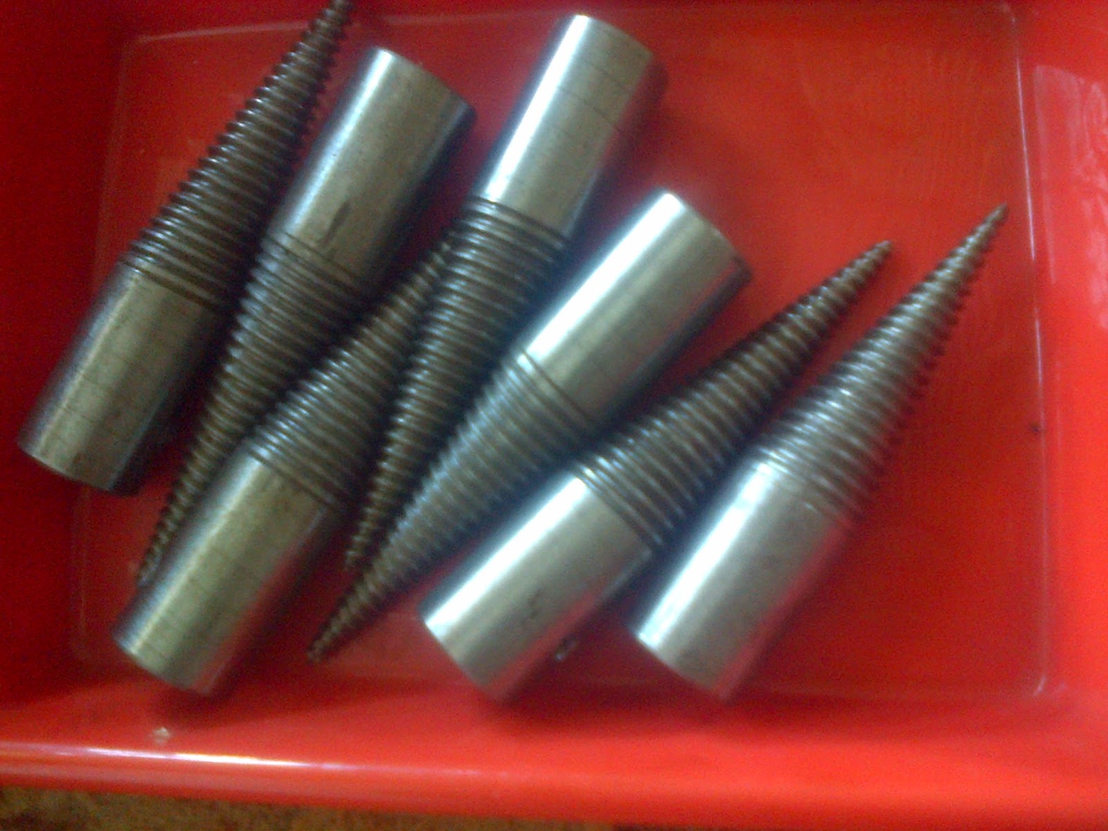 Fungsi Mesin Bubut dan Benda Yang Dibuat Dengan Mesin Bubut