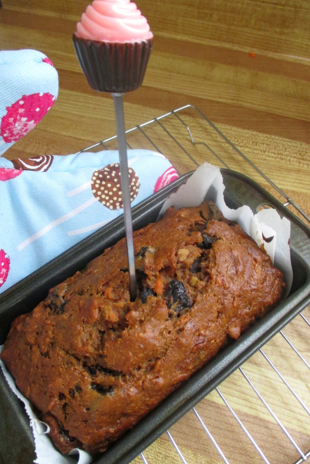 Hot and Cold Running Mom - Just my Stuff: Pecan and Prune Loaf
