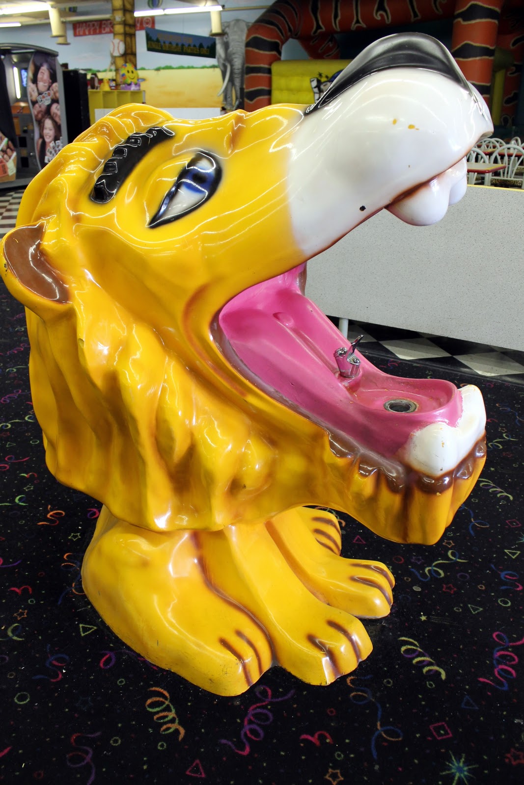 Jambo! Indoor Amusement Park Review - East Valley Mom Guide