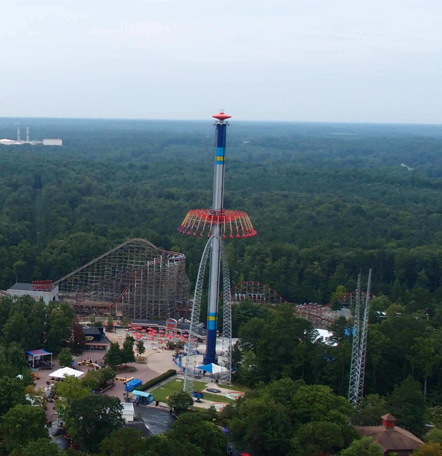 Bayern Kurve Blog: Flat Ride Feature: Swing Rides