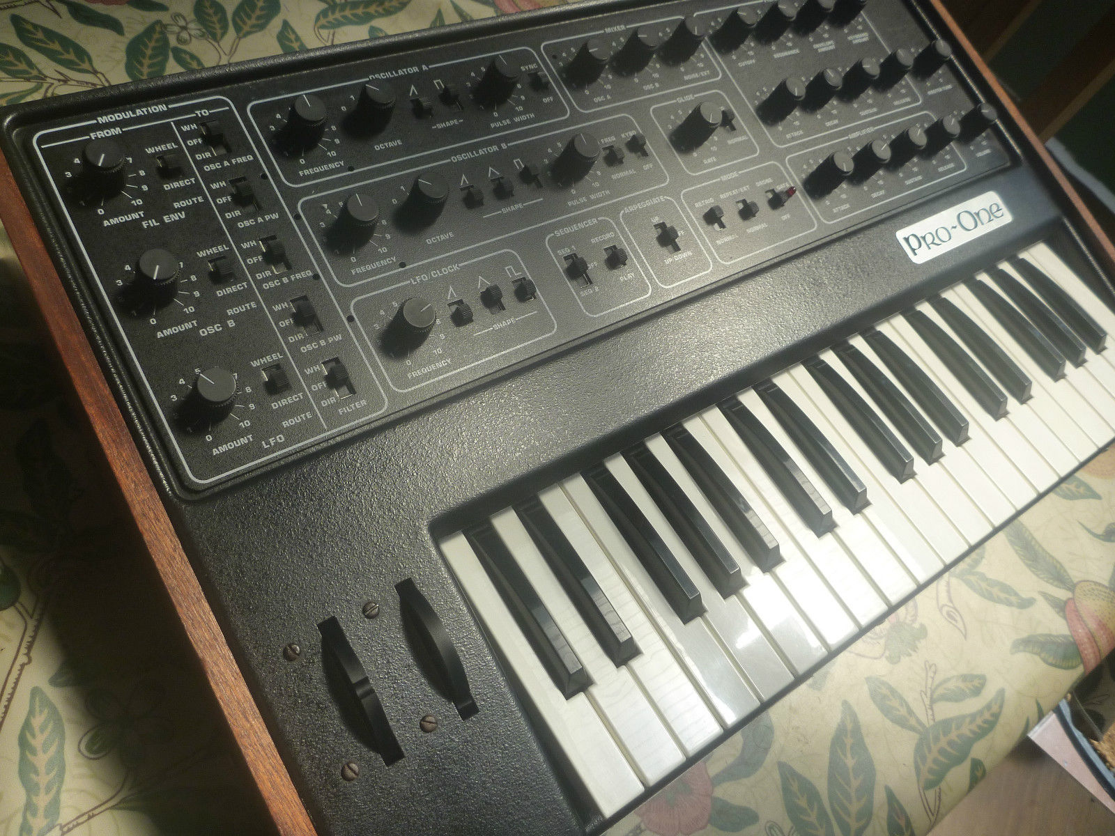 MATRIXSYNTH: Sequential Circuits Pro One Synthesizer Fully Serviced w ...