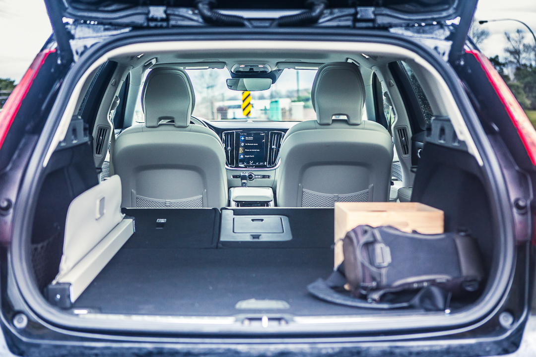 2020 Volvo V60 Cross Country Review
