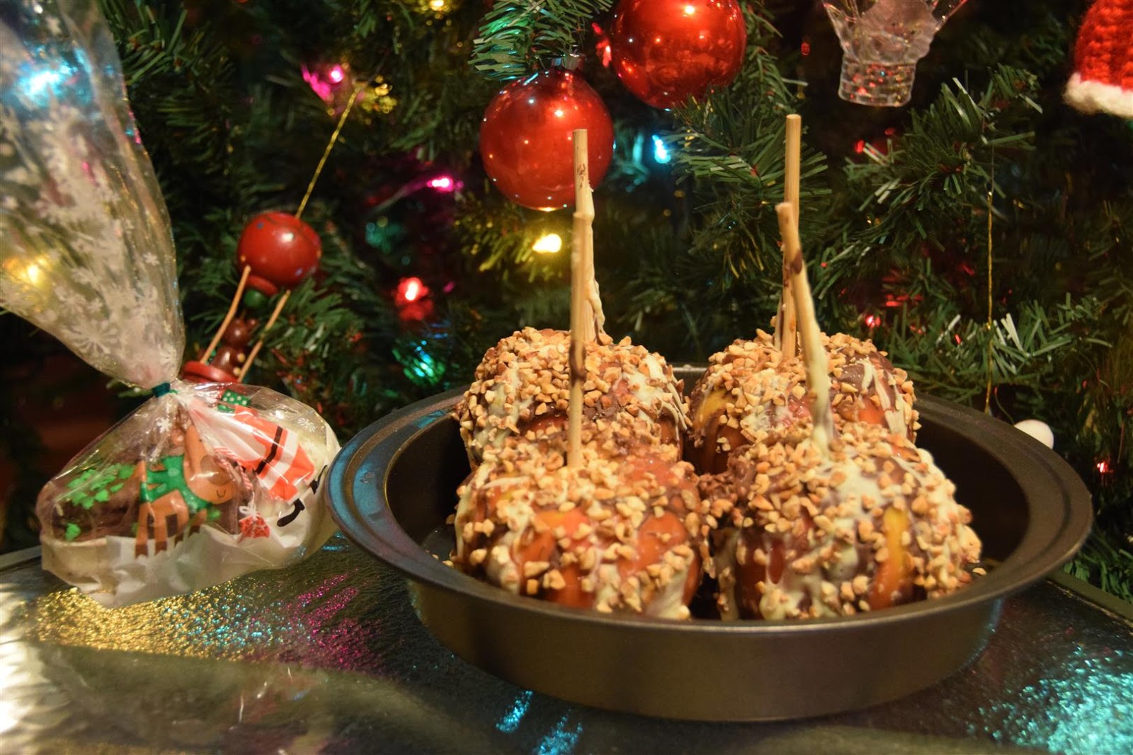 My Cup Overflows: Secret Santas: Homemade Christmas