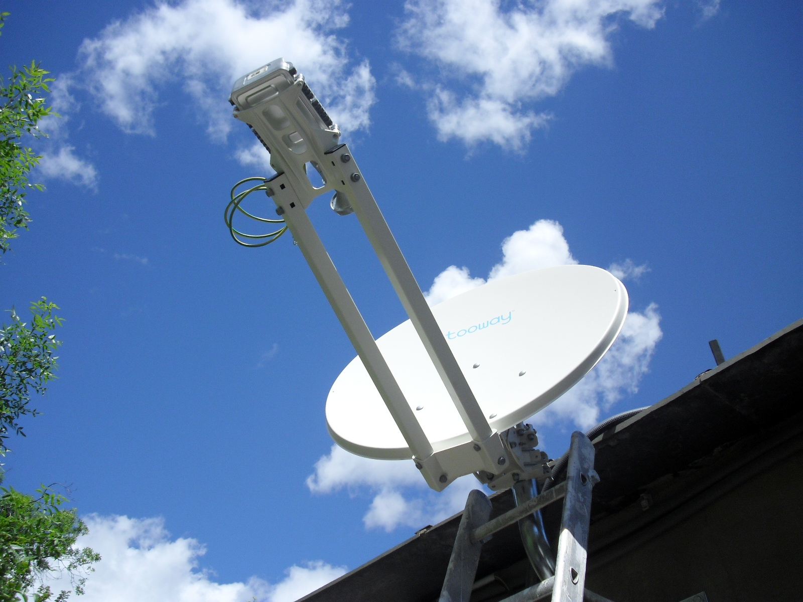 Satellite in Spain: Sky box, Sky+, HD, Repairs. Tooway High Speed ...