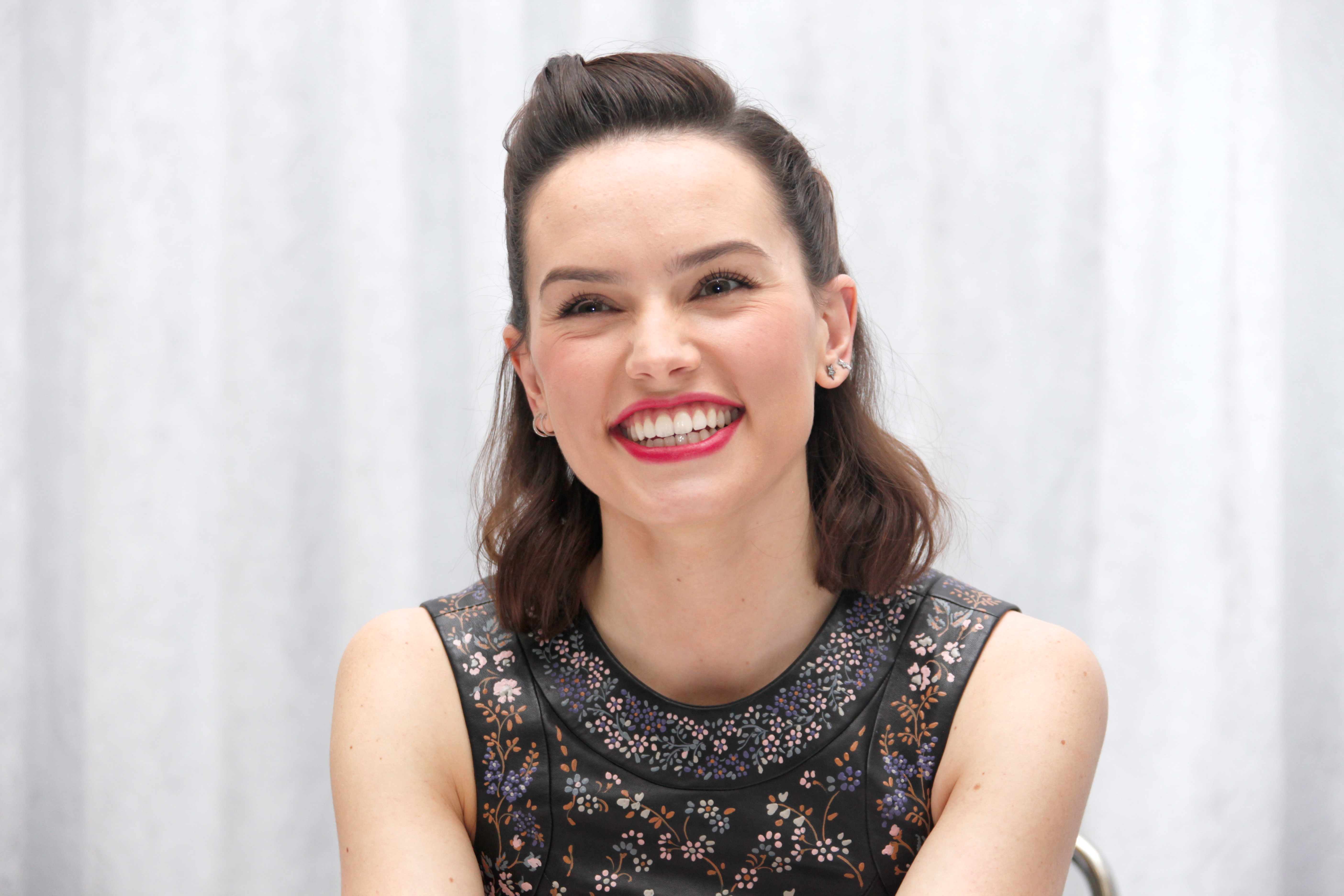 Daisy Ridley pictures gallery (11) | Film Actresses