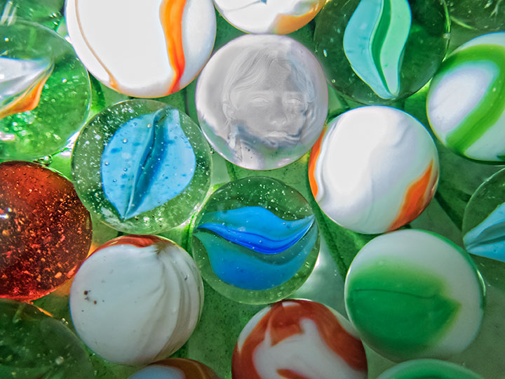 A Thousand Words ...: Someone Has Lost Their Marbles