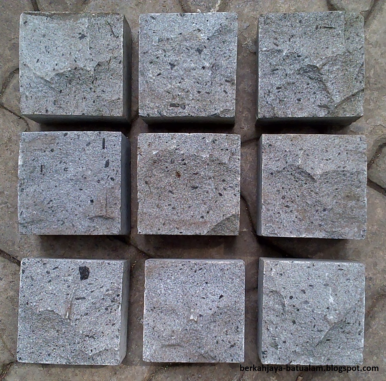 PD BERKAH JAYA: BAHAN BATU ANDESIT 10 x 10 x 5 CM