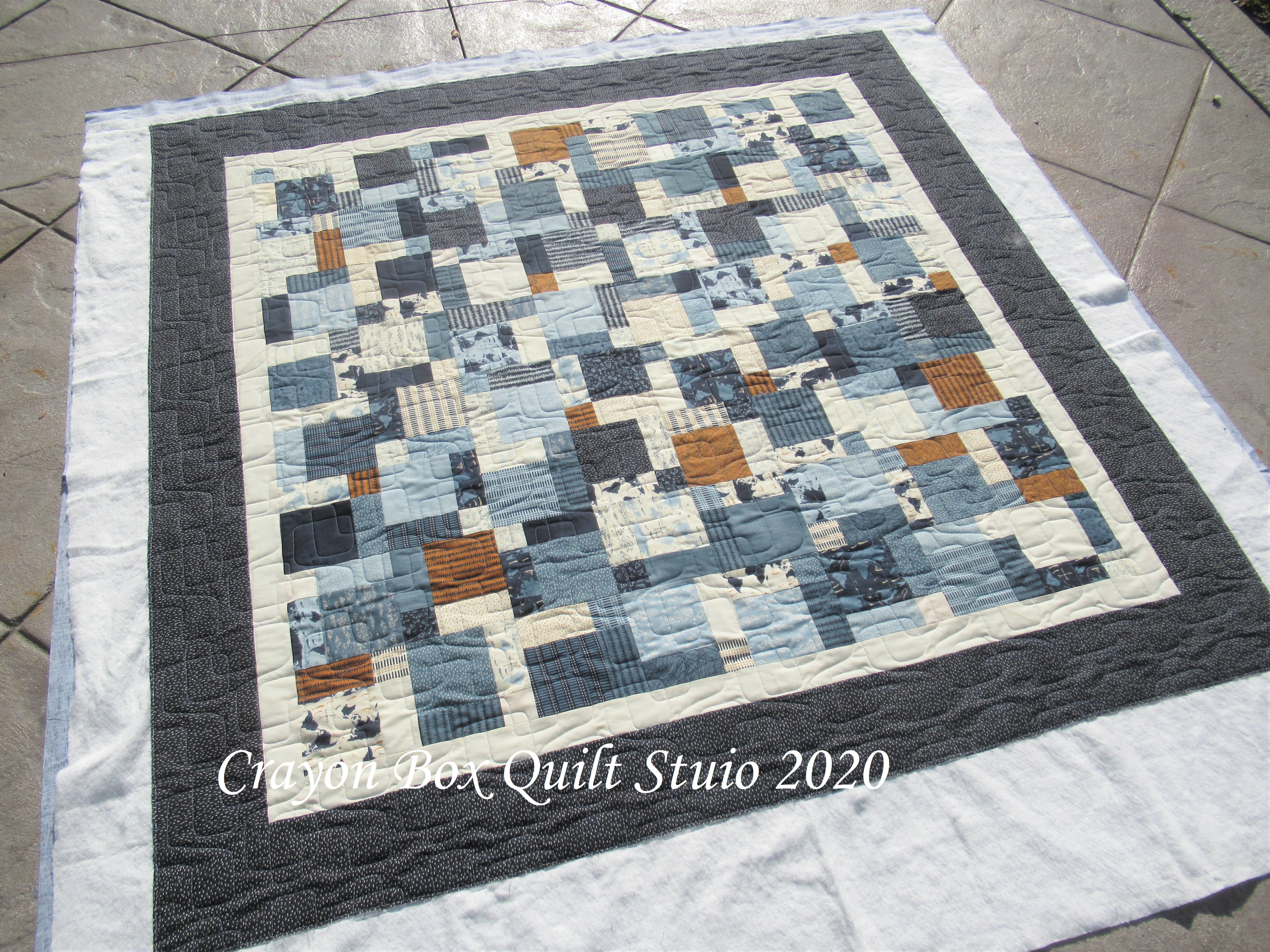 Crayon Box Quilt Studio: Colleen's Blue Quilt