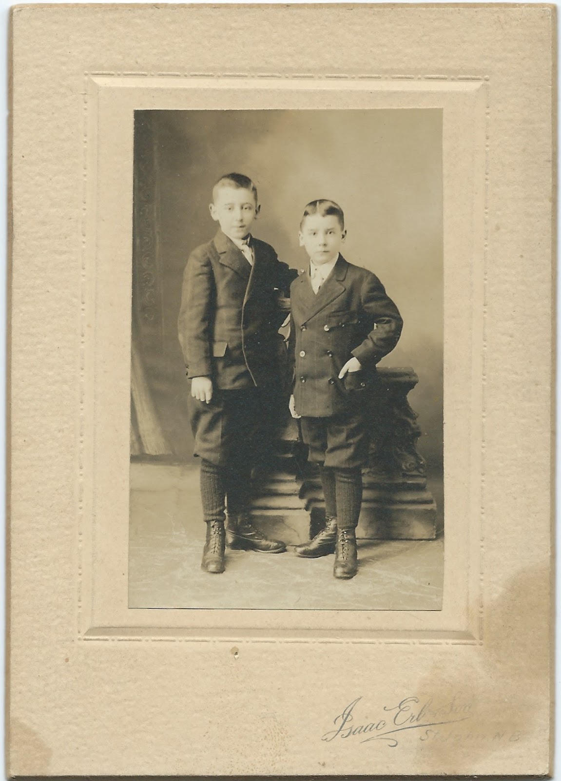 Heirlooms Reunited: 1911 Photograph of Brothers Frederick Webber Dooe ...