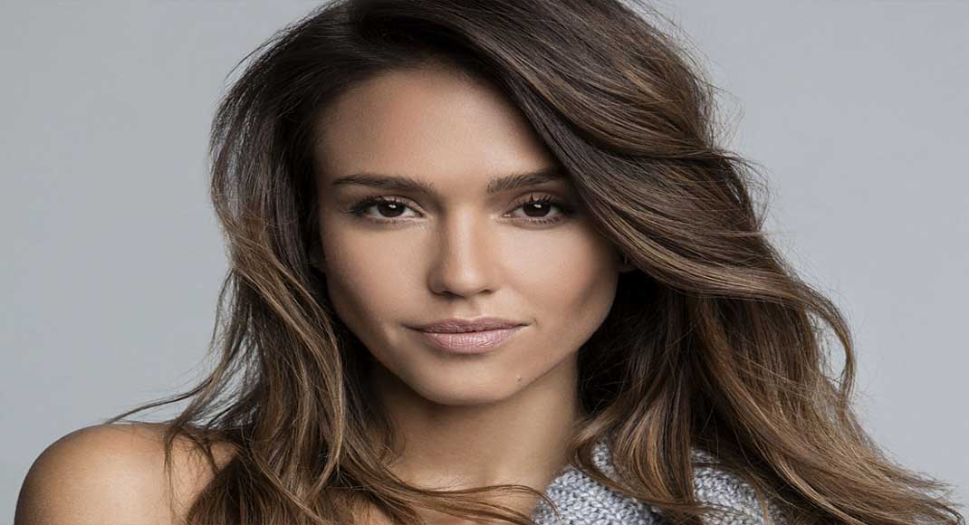 Jessica Alba Biography - Age, Height, Husband, Family & More