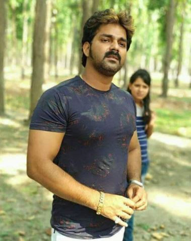 Bhojpuri Star Pawan Singh's latest shirtless photo | Pawan Singh Body ...