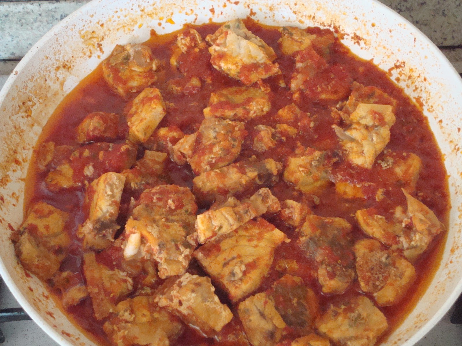 Cognate in cucina: Spezzatino di pesce spada