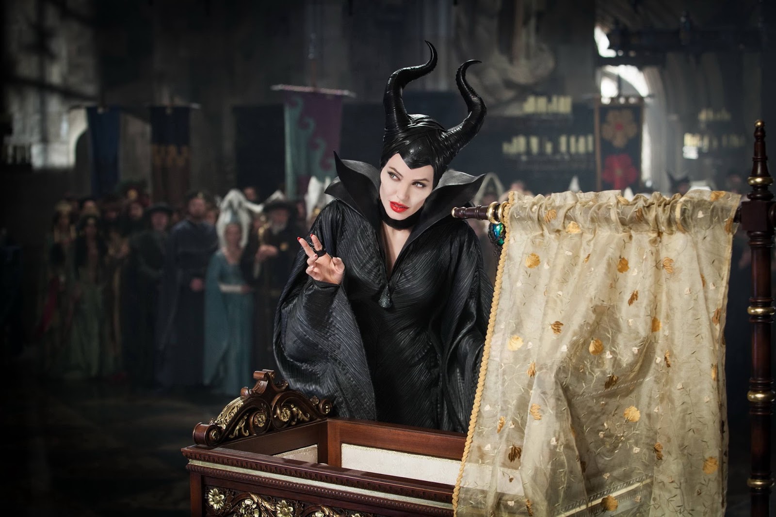 Lit and Life: Fairy Tale Fridays - "Maleficent"